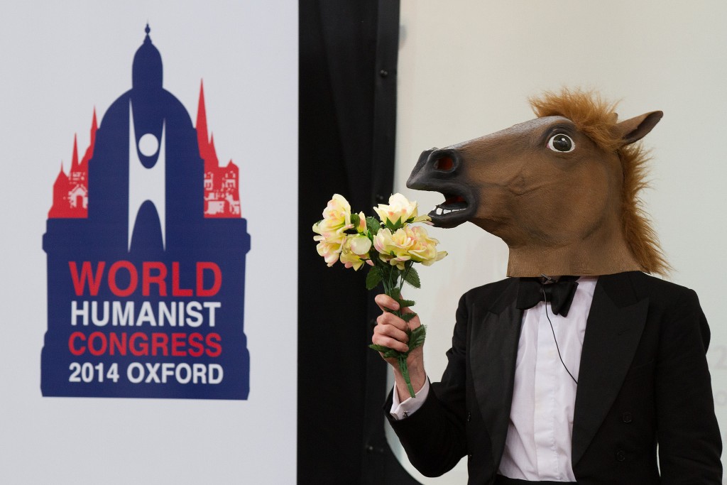 Photo Caption Contest: What’s Happening in This Picture? - TheHumanist.com